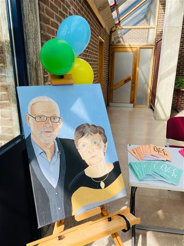 Lommel - Kunst van Jan Vriens brengt 5.545 euro op - Internetgazet