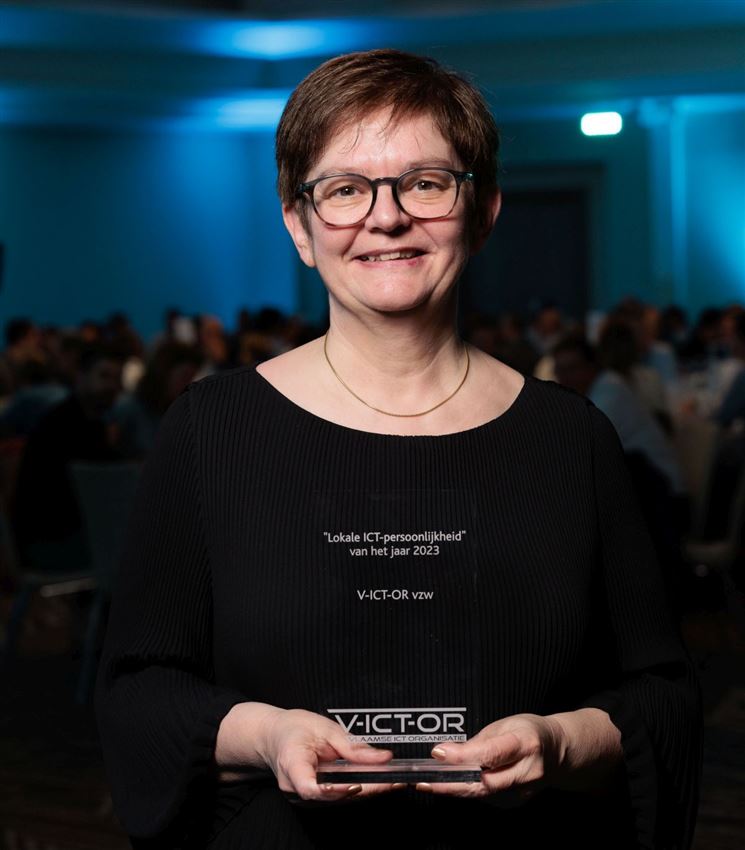 Houthalen-Helchteren - Victor-award voor Lie Lauwers - Internetgazet Houthalen-Helchteren - Victor-award voor Lie Lauwers - Internetgazet