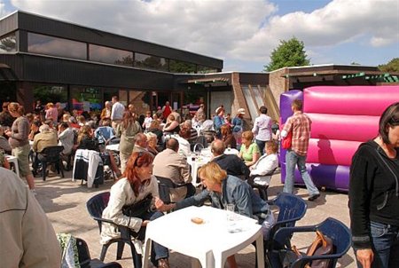 Lommel - Opendeurdag bij Zonneweelde - Internetgazet